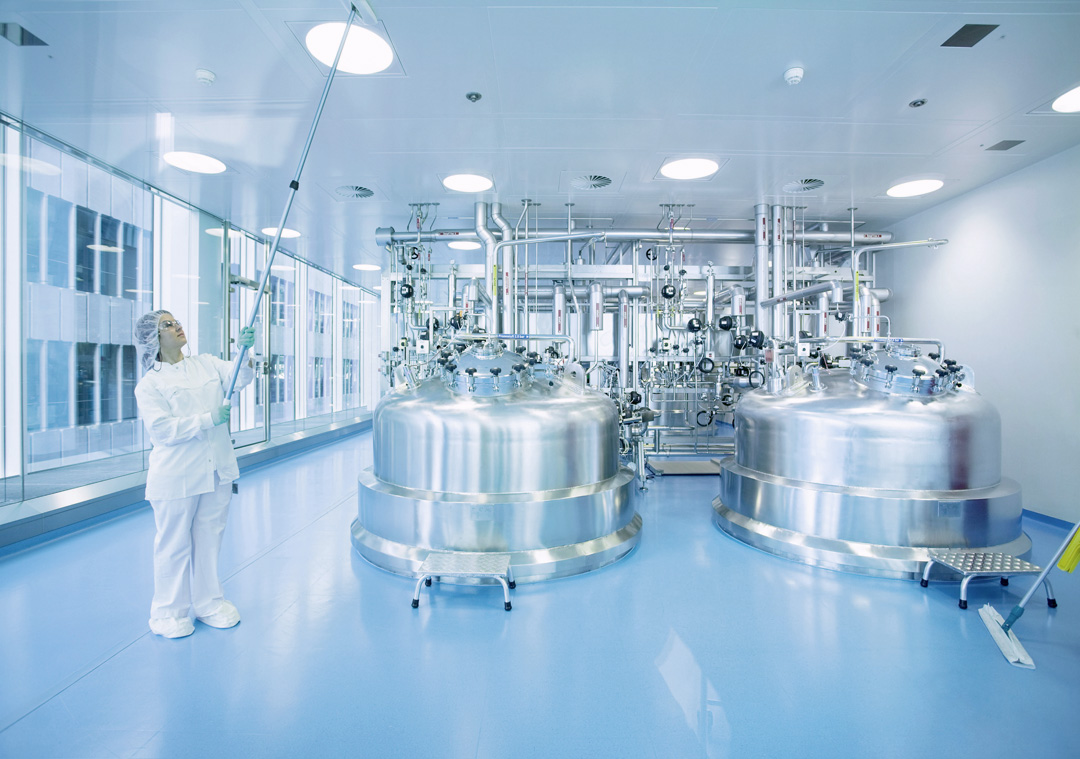 GMP-compliant cleaning in the cleanroom: requirements and ...
